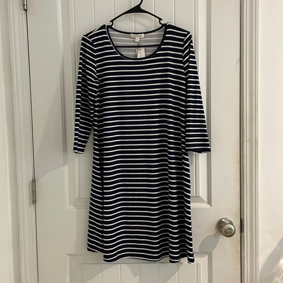 nine britton | Dresses | Nwt Nine Britton Medium Navywhite Dress | Poshmark